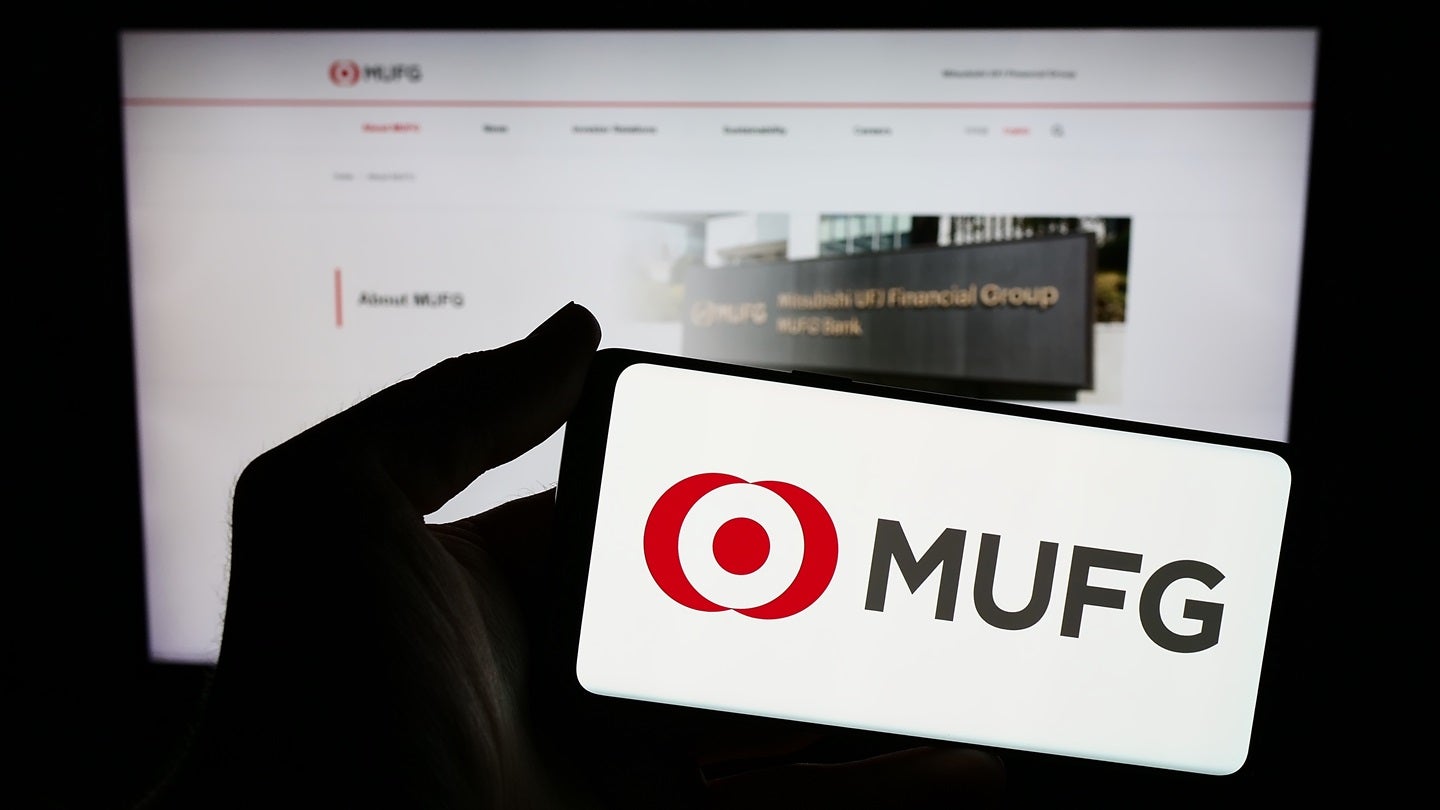 MUFG weighs bid for robo-adviser WealthNavi